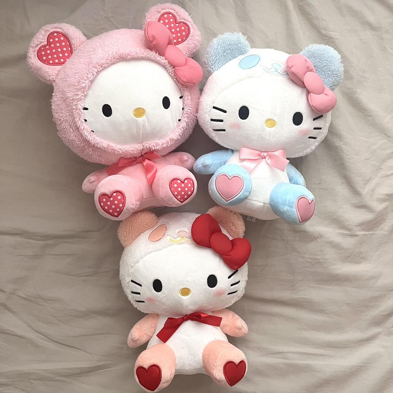 cutest hello kitty plush bundle set 🎀🍀 3 hello... - Depop