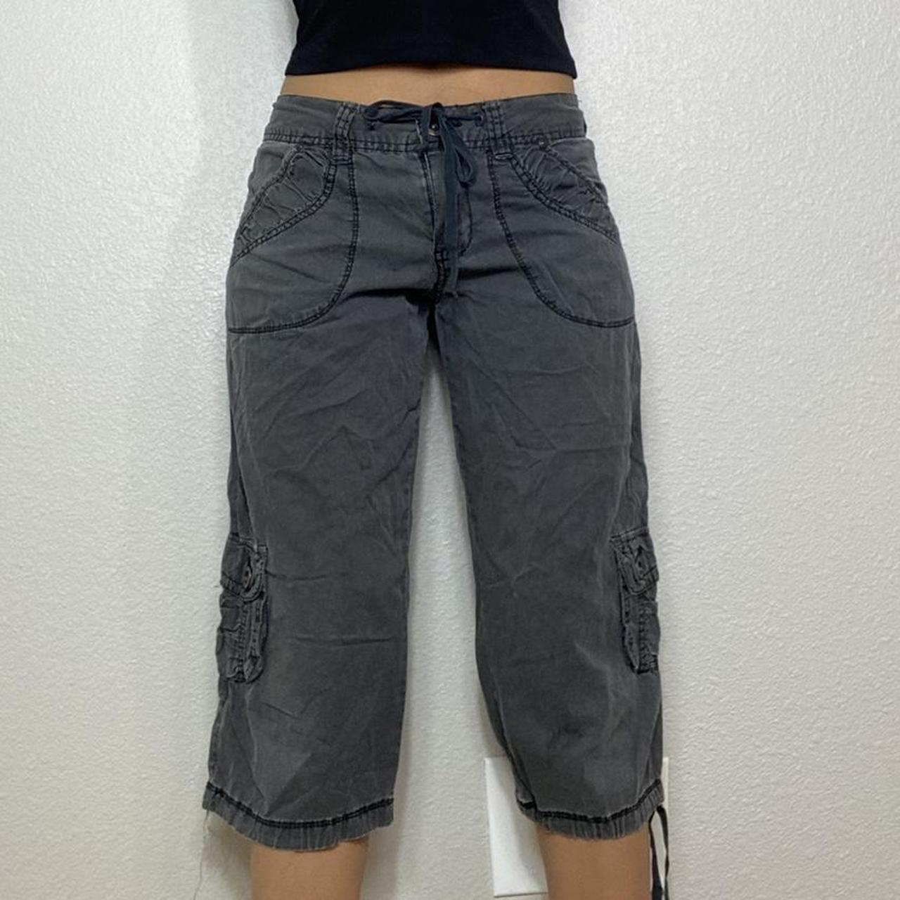 Y2K UNION BAY CARGO CAPRIS Size-5 #capris #cargo... - Depop