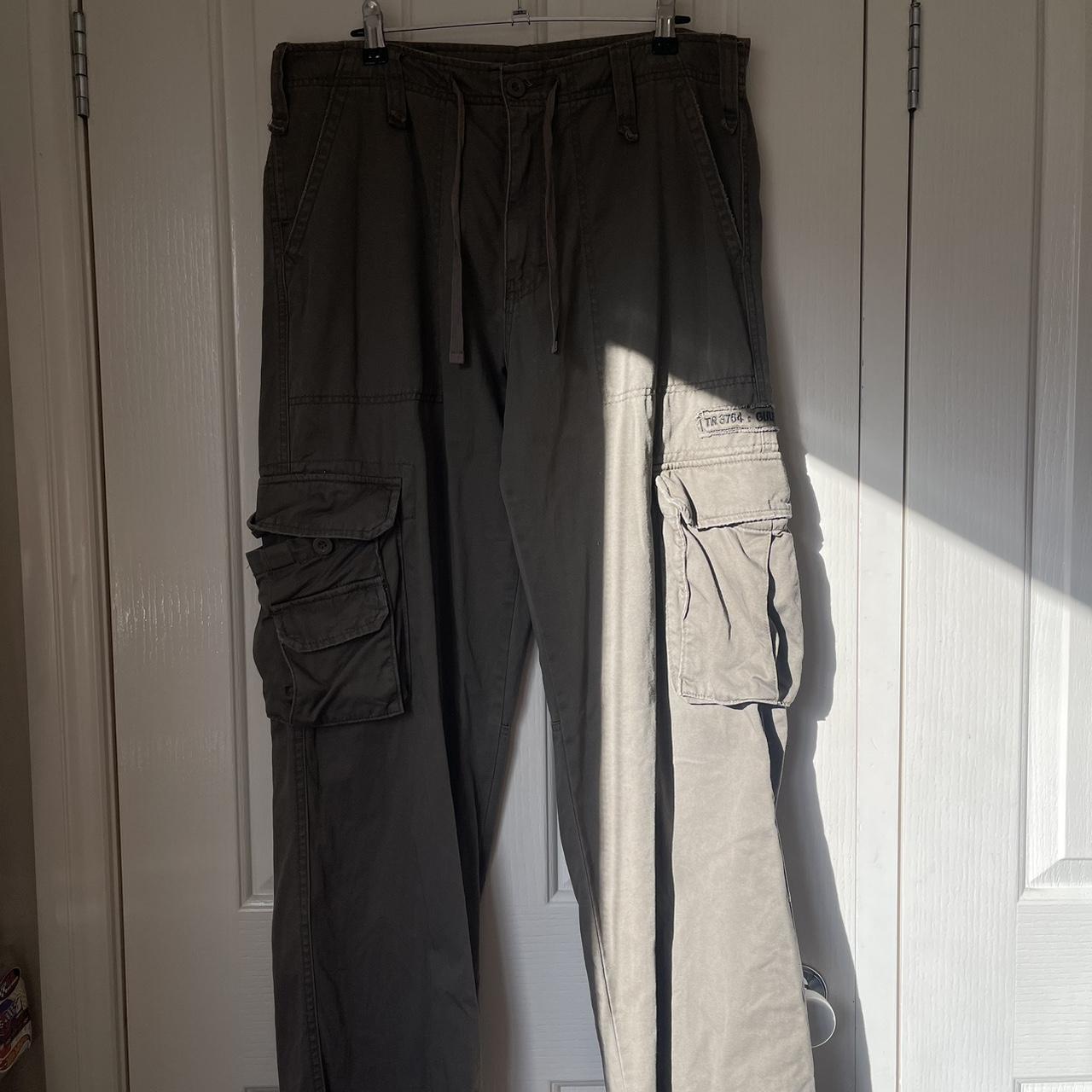 y2k target cargos 😍😍 label says size 87?? but fit... - Depop