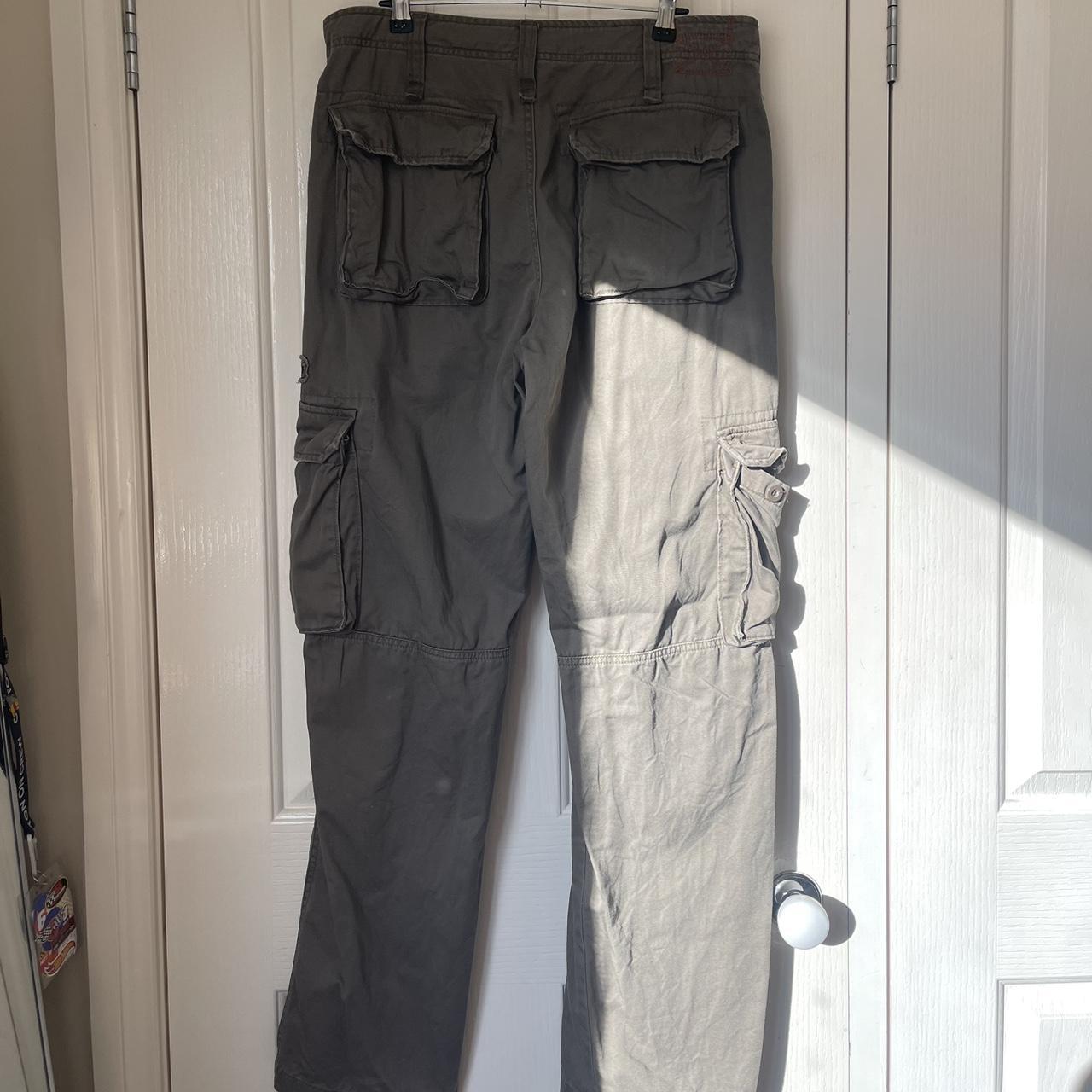 y2k target cargos 😍😍 label says size 87?? but fit... - Depop