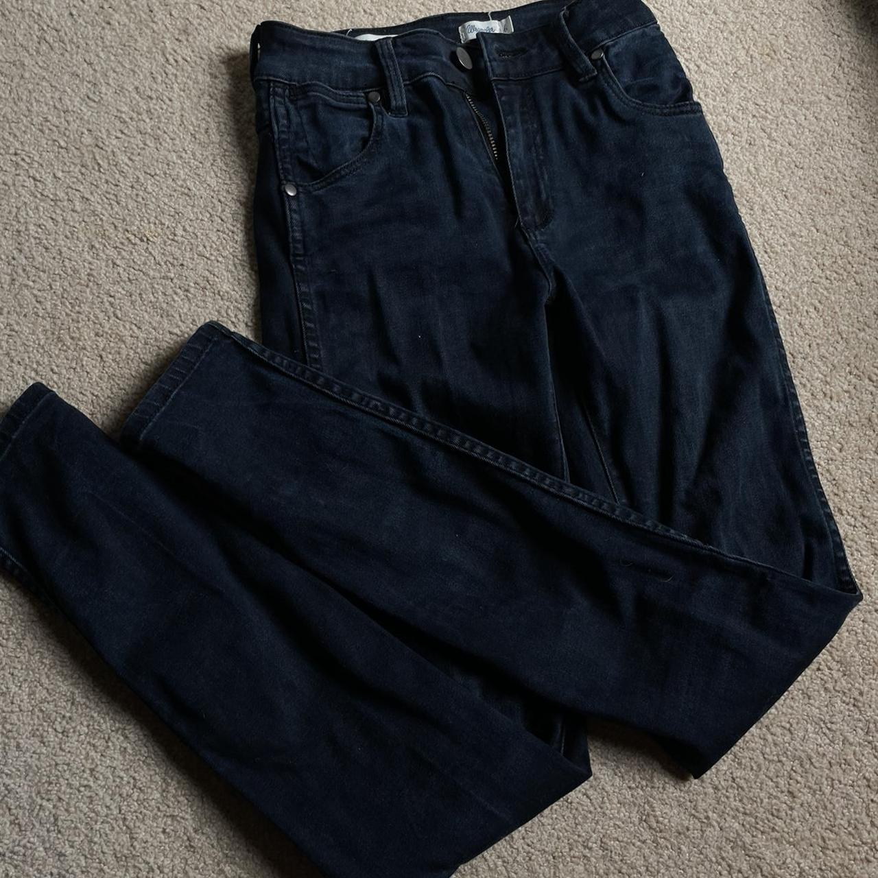 Wrangler mid pin jeans size 6 - Depop