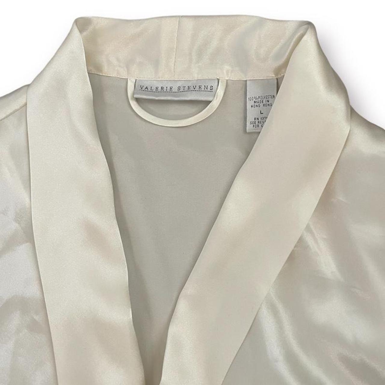 Off-White Women's Cream and White Robe | Depop