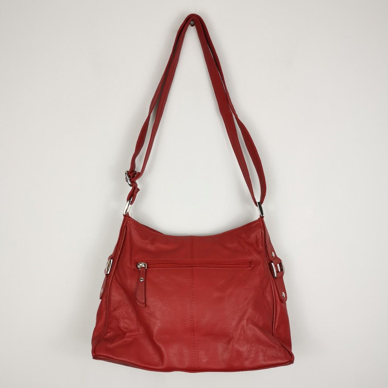 lakeland red leather shoulder hand bag silver... - Depop
