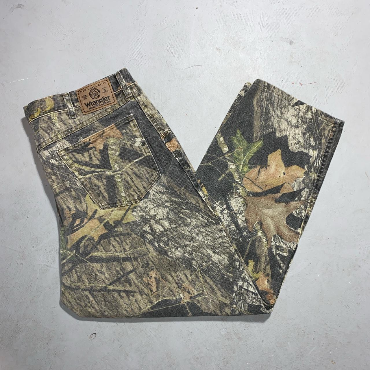 Vintage, Wrangler, Camo!, Mossy Oak break up double... - Depop