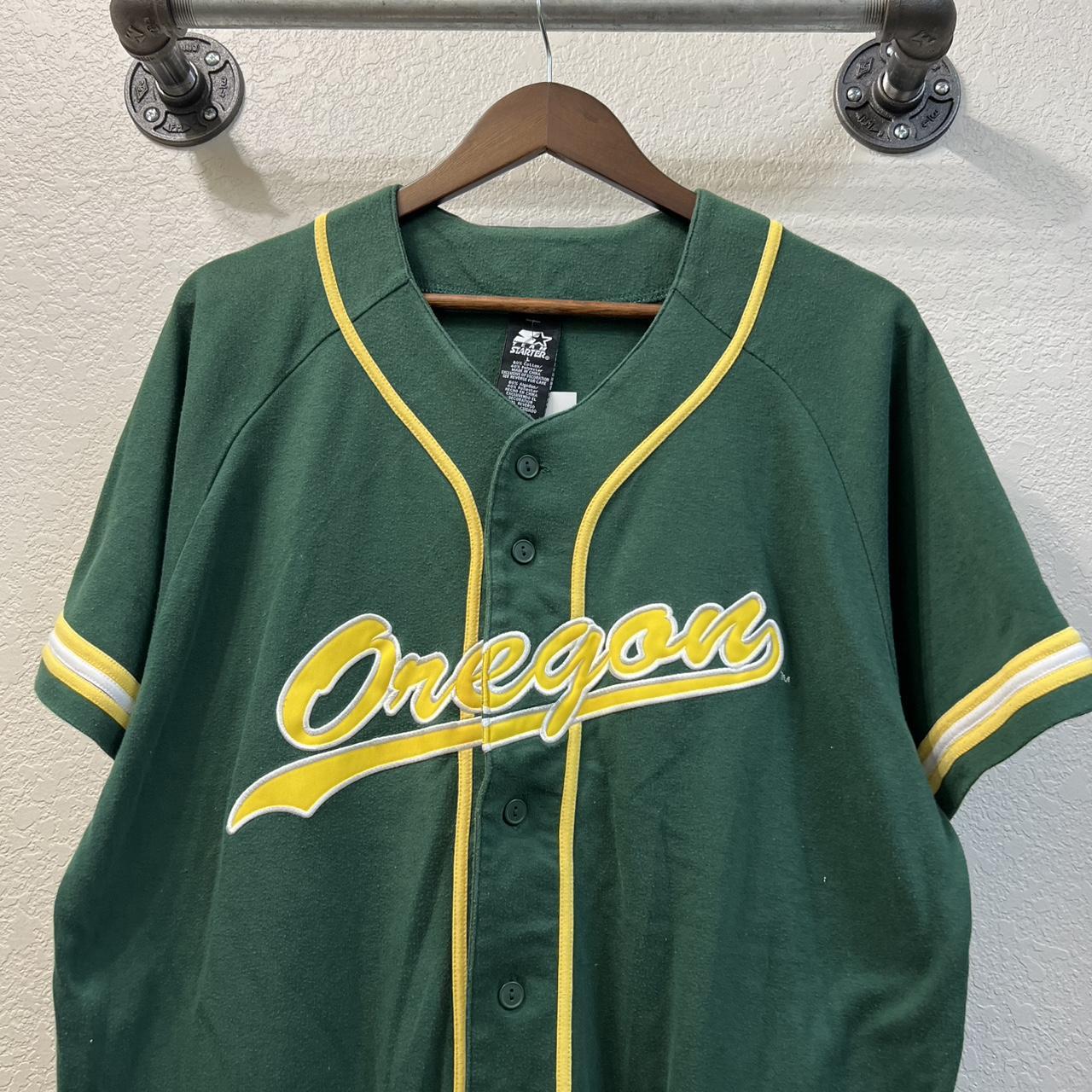 Vintage starters Green and yellow Oregon Ducks... | Depop