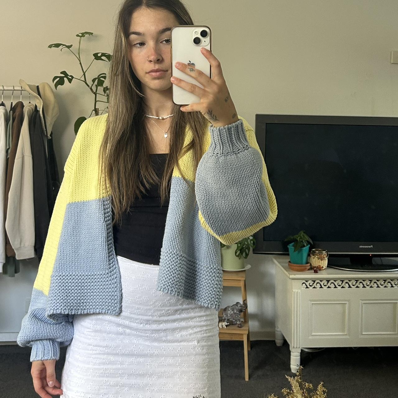 glassons knit cardigan size small - Depop