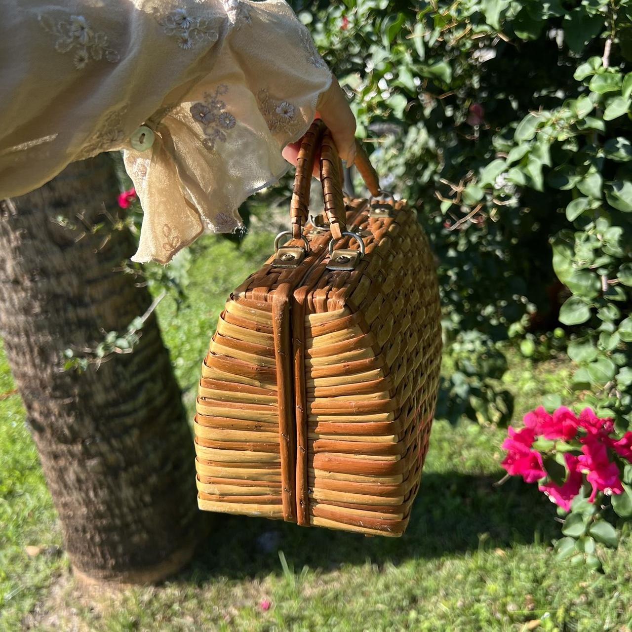 Amazing vintage wicker purse 🧺 Made in Spain In... - Depop