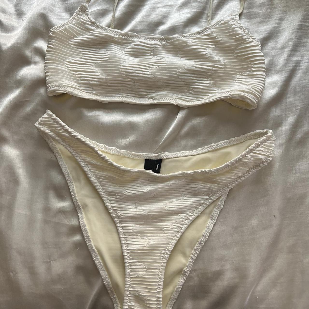 Triangl Women's Bikinis-and-tankini-sets | Depop