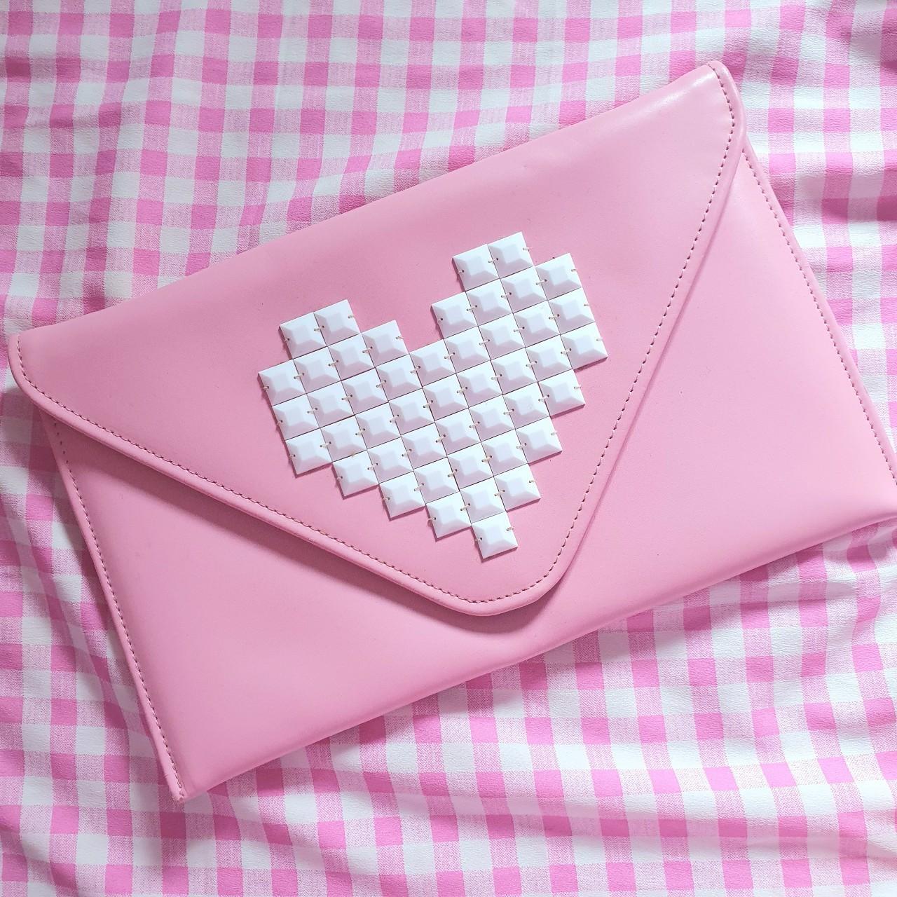 Pink heart purse wallet bag , with removable... - Depop