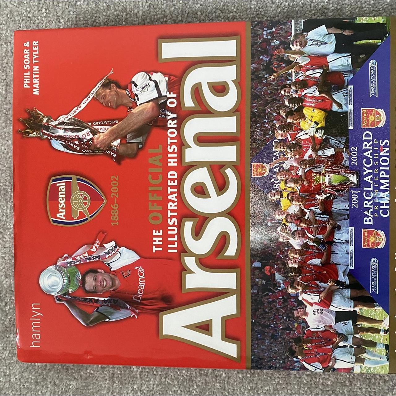 ⚽️ Arsenal Illustrated History from 1886-2002 📕 232... - Depop