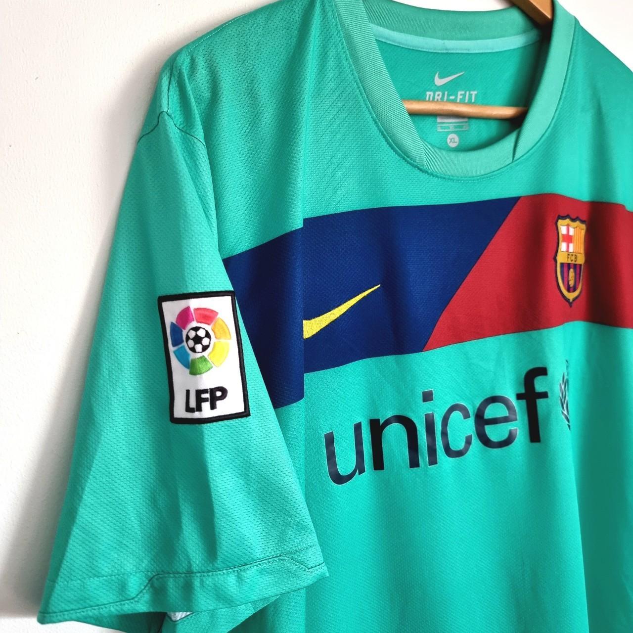 Club - FC Barcelona Year - 10/11... - Depop