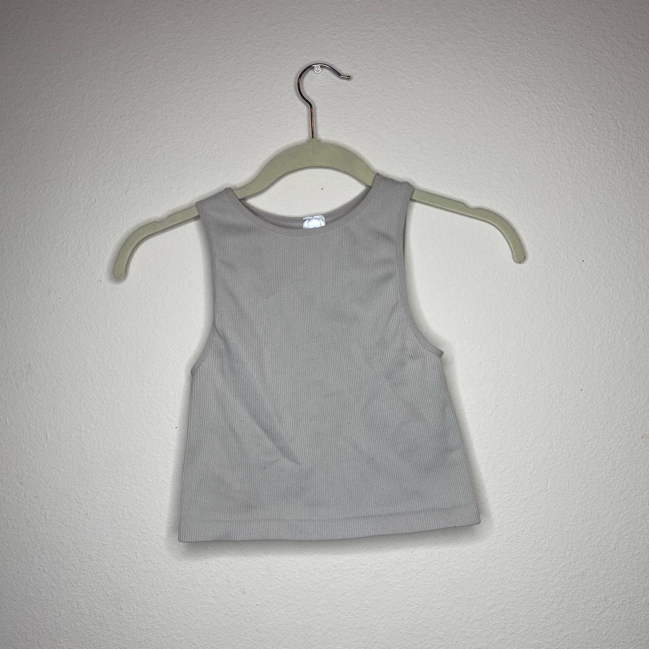 Light grey crop top Size: one size (fits like a... - Depop