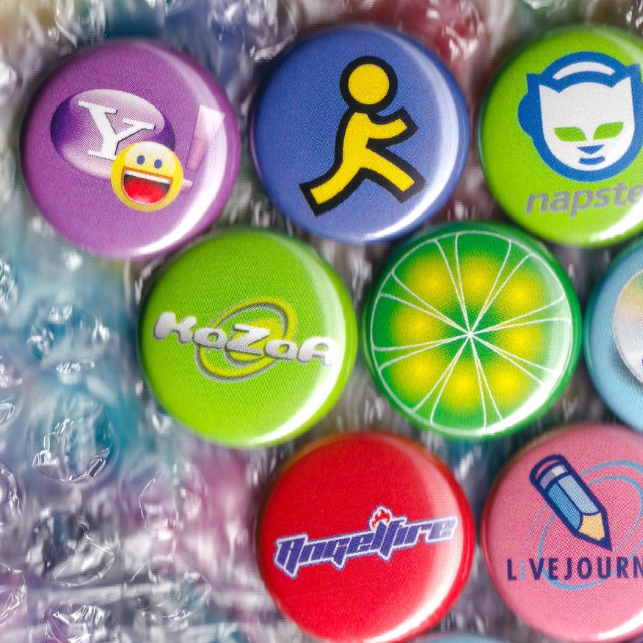 Y2K Millennial Xennial Internet Culture 2000s... | Depop