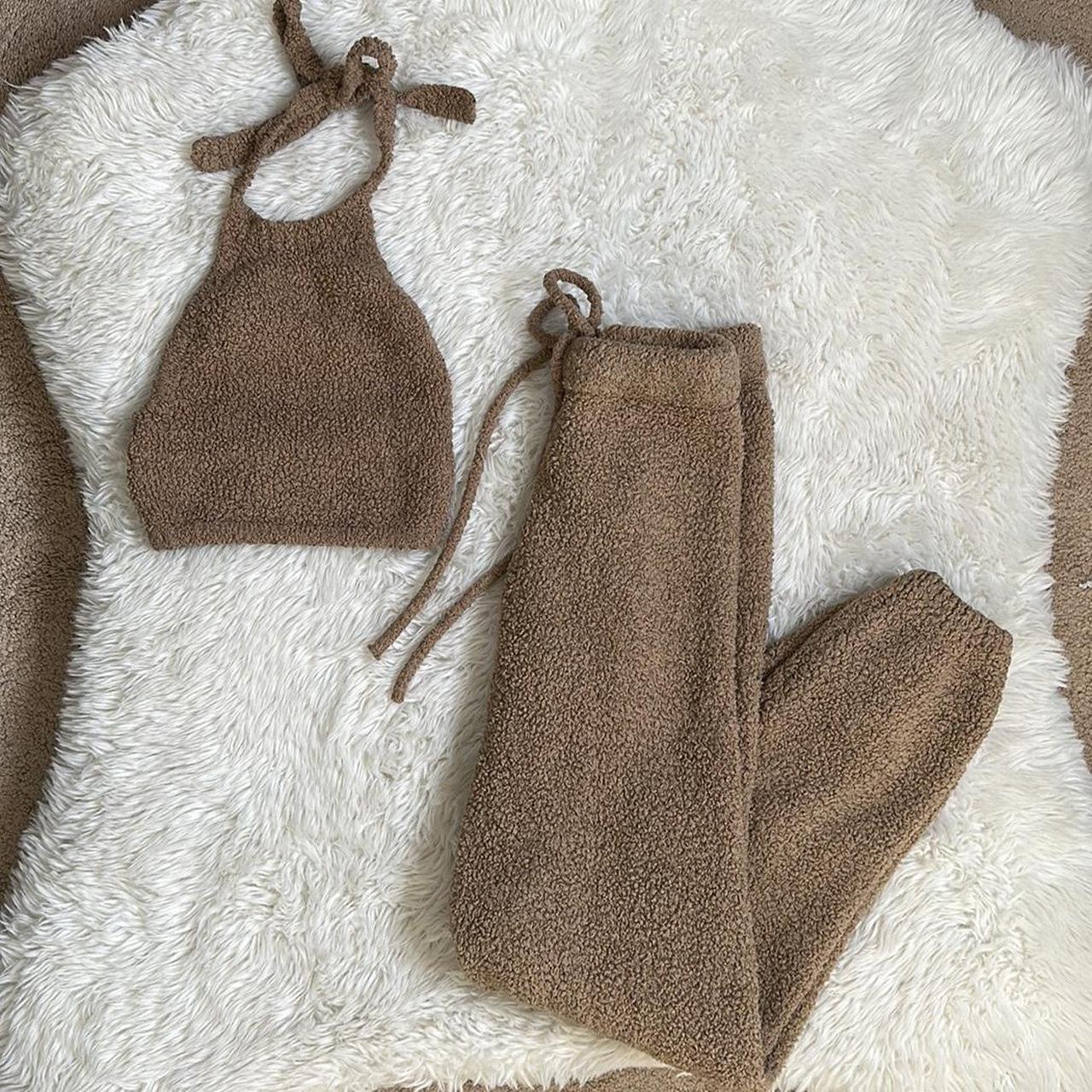 Skims teddy sherpa matching set | size XXS can fit... - Depop