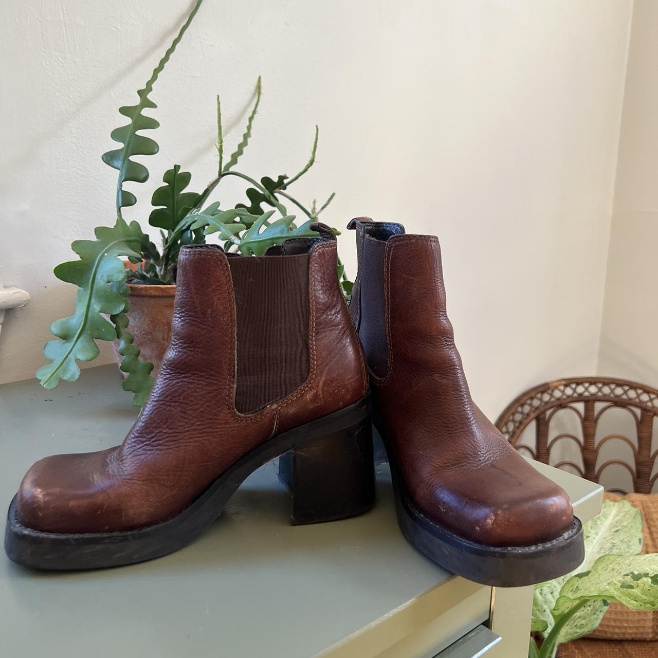 My favorite little 90s chelsea booties — super worn... - Depop
