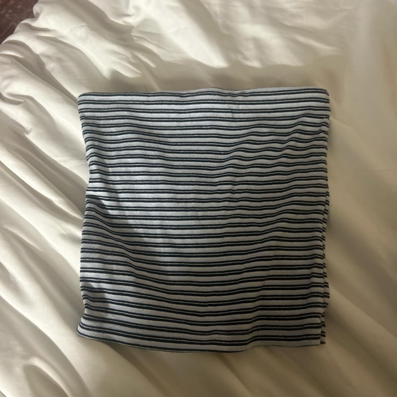 Subdued tube top - Depop