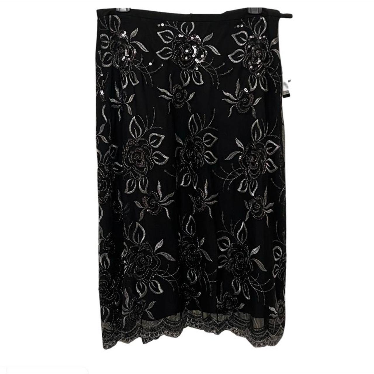 Gorgeous vintage 90s Grace Elements embroidered... - Depop