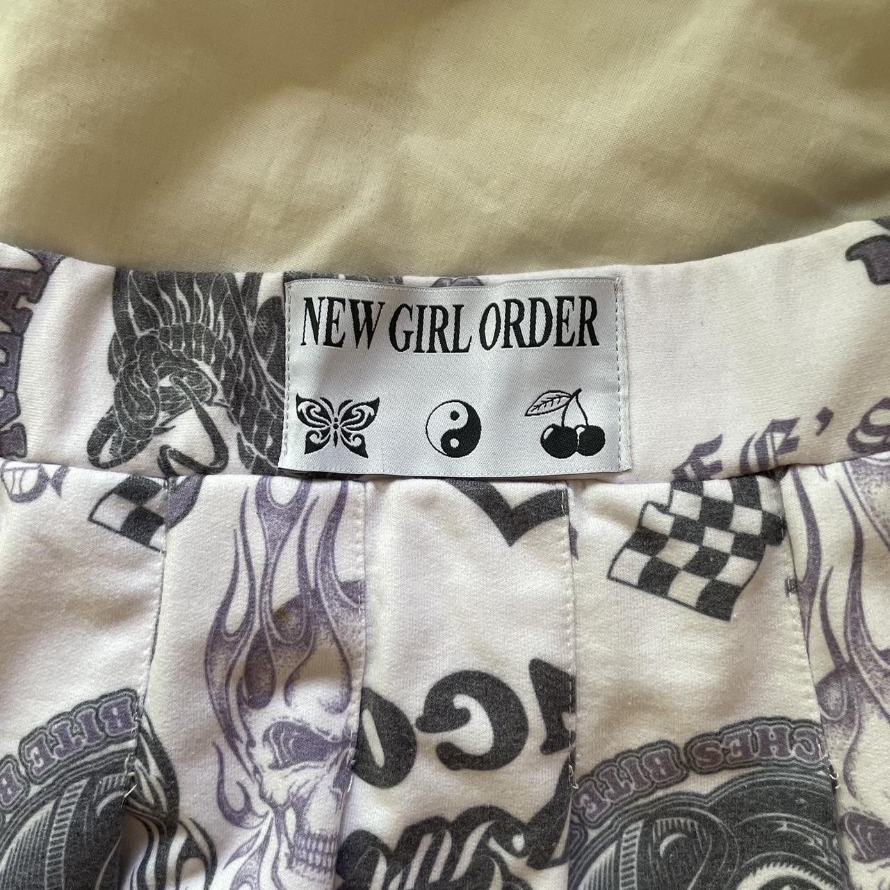 new girl order biker tennis skirt reallllly cool... - Depop
