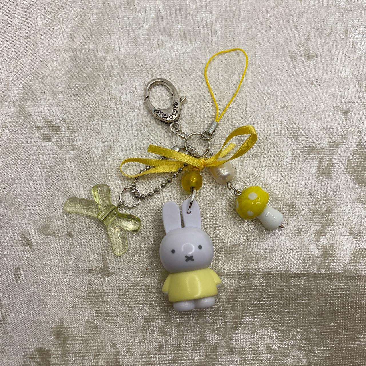 ~ selling a miffy ‘mellow-bow’ inspired beaded... - Depop