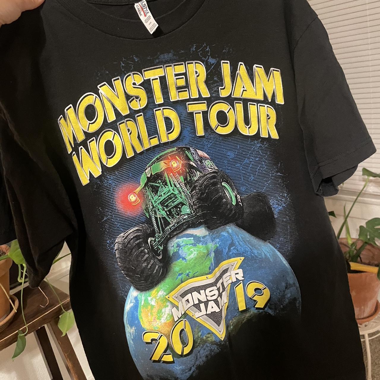MONSTER JAM WORLD TOUR TEE ⭐️ Size L - Depop