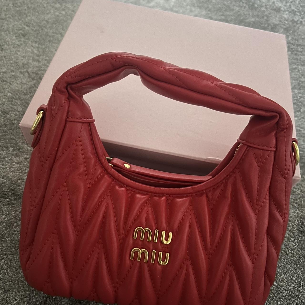 Women’s red hand bag , never worn | Depop