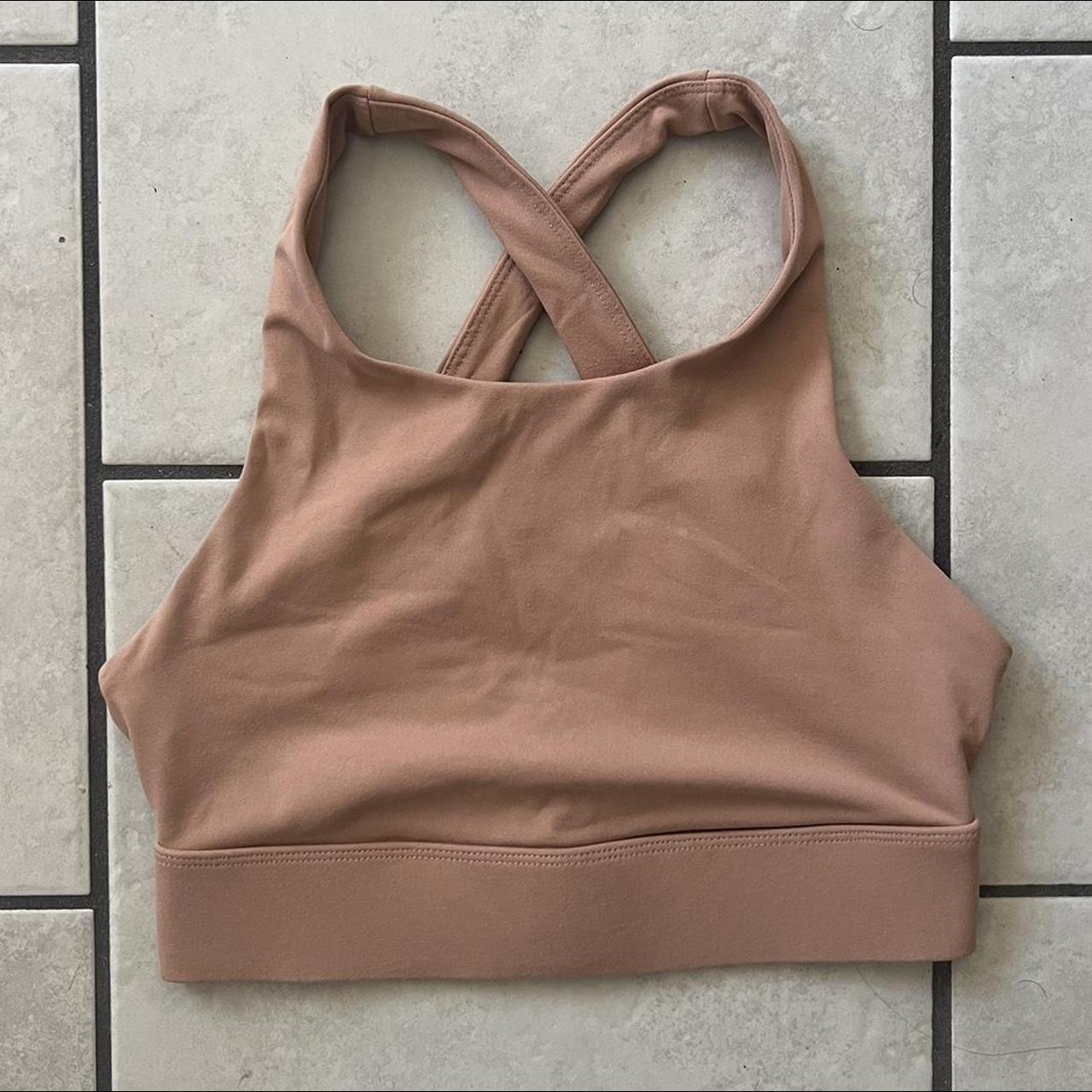 fabletics sports bra ~high neck sports bra ~super... - Depop