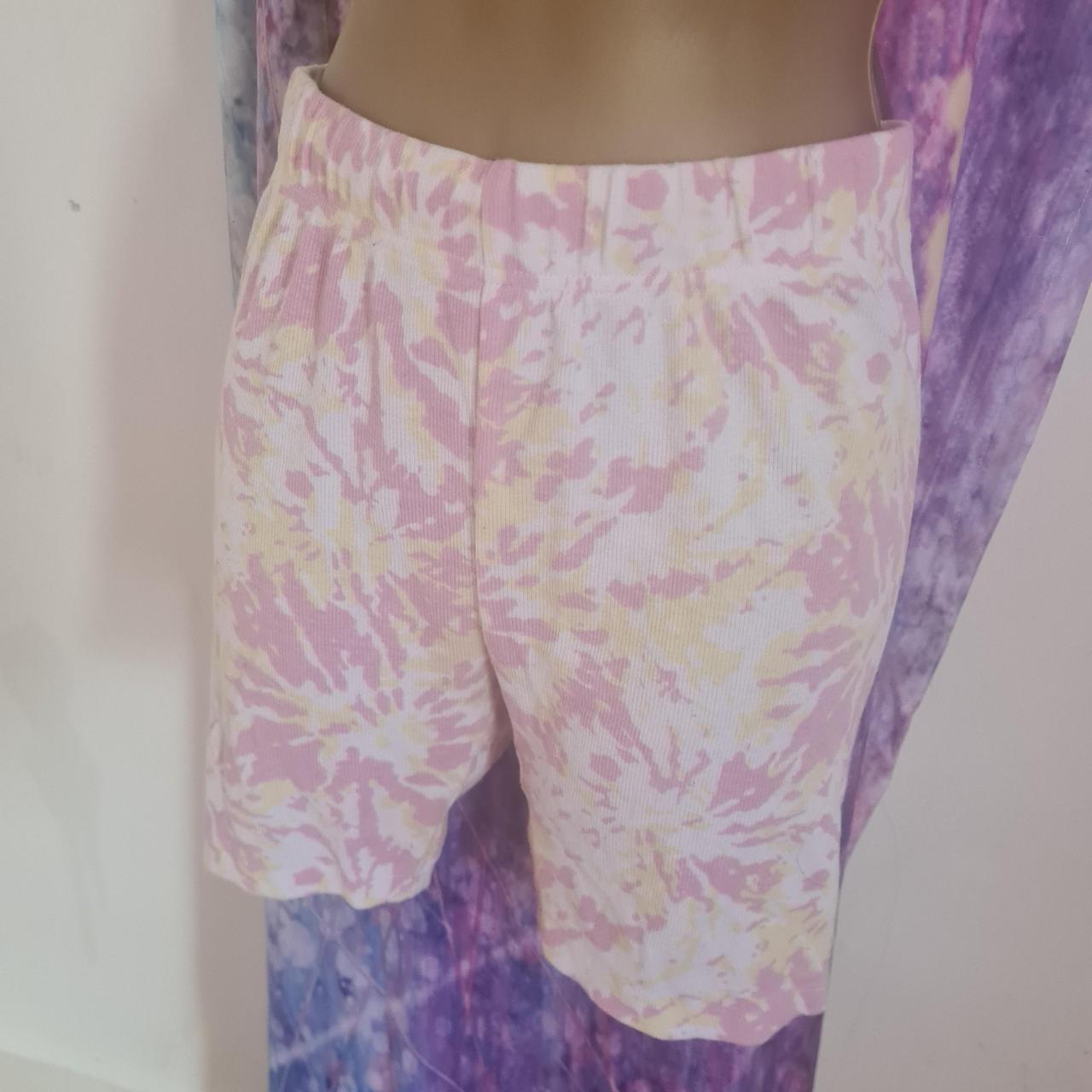 Handprint pastel yellow pink cycling shorts Size... - Depop