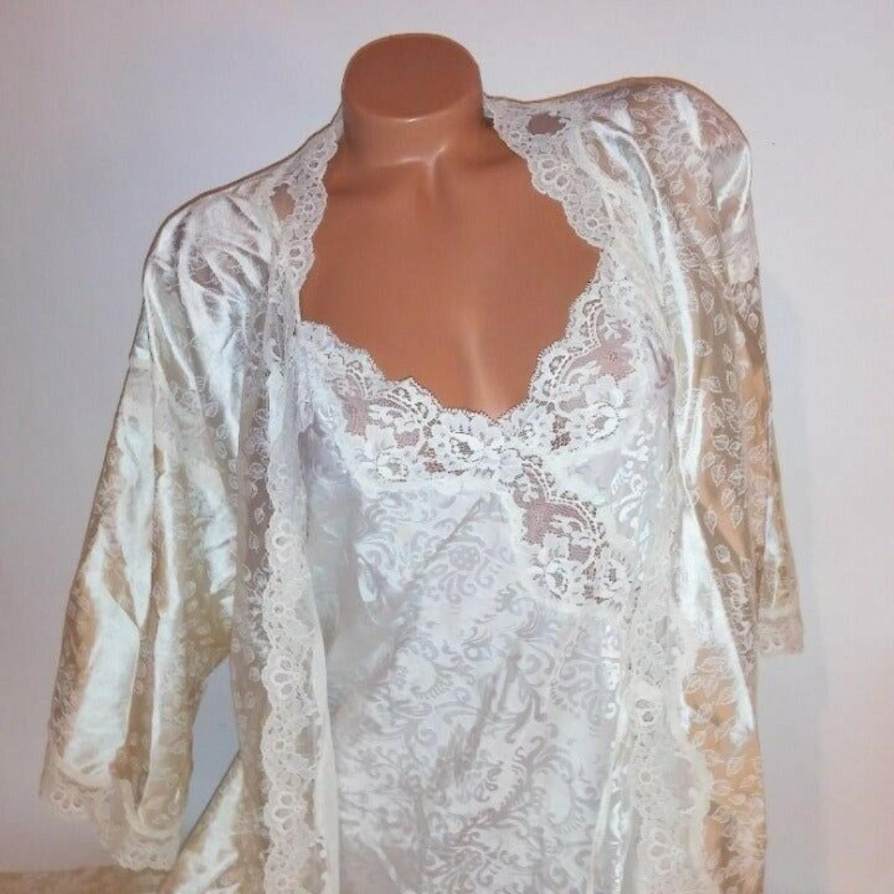 Vintage Robe & Gown Set Large Cream Ivory Lace... - Depop