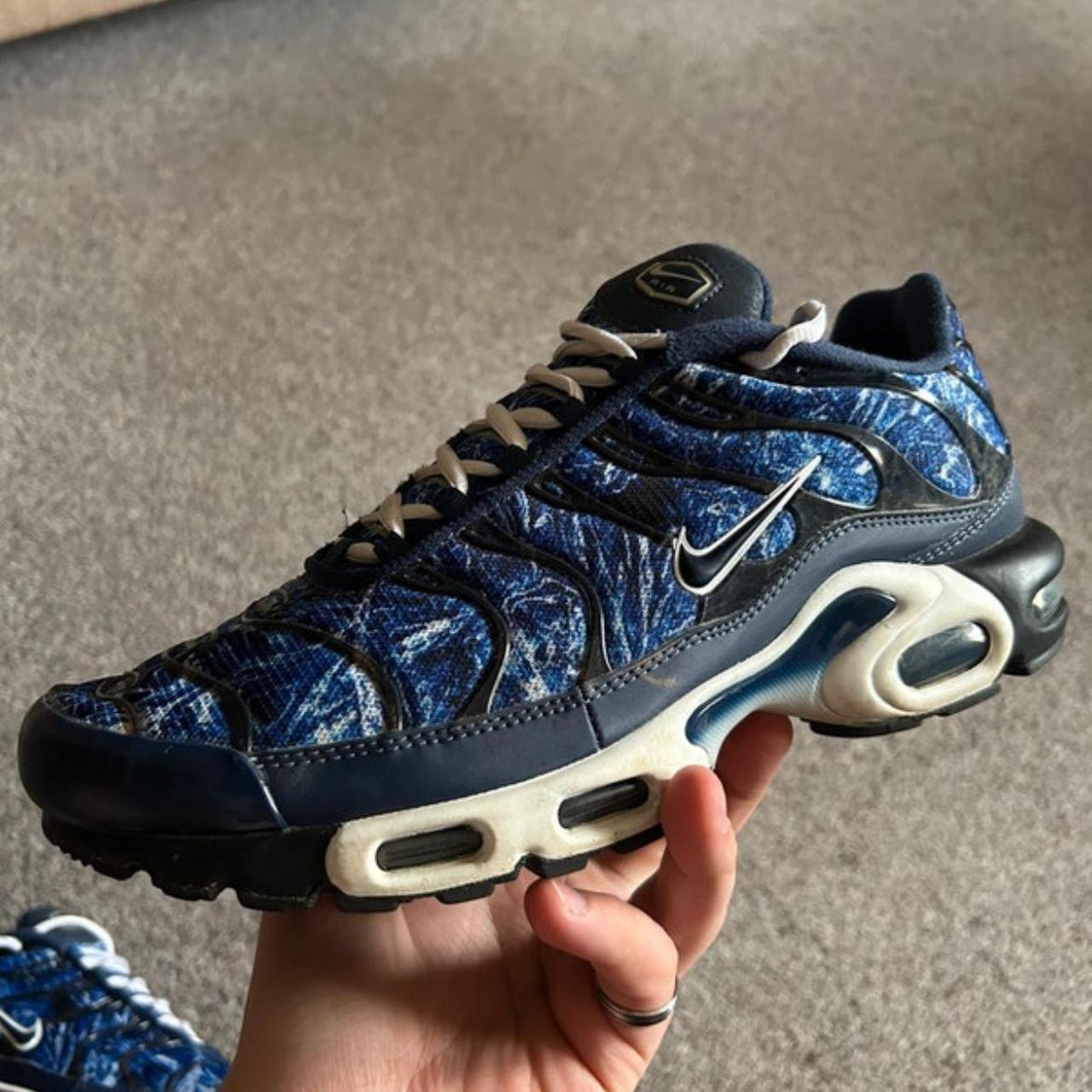 Nike tn “shattered ice” Size 10 no box 9/10 - Depop