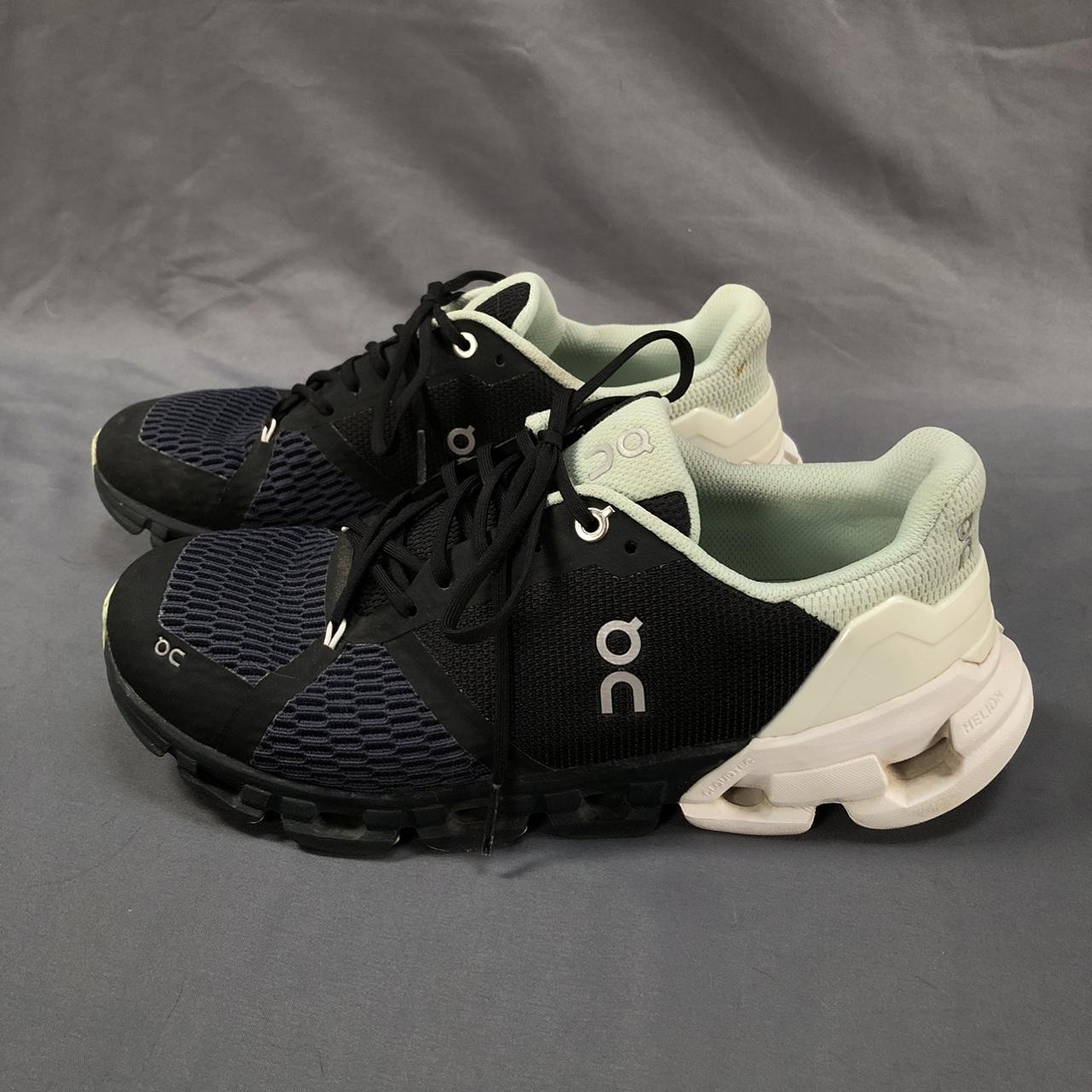 On Running Women's Black and White Trainers | Depop