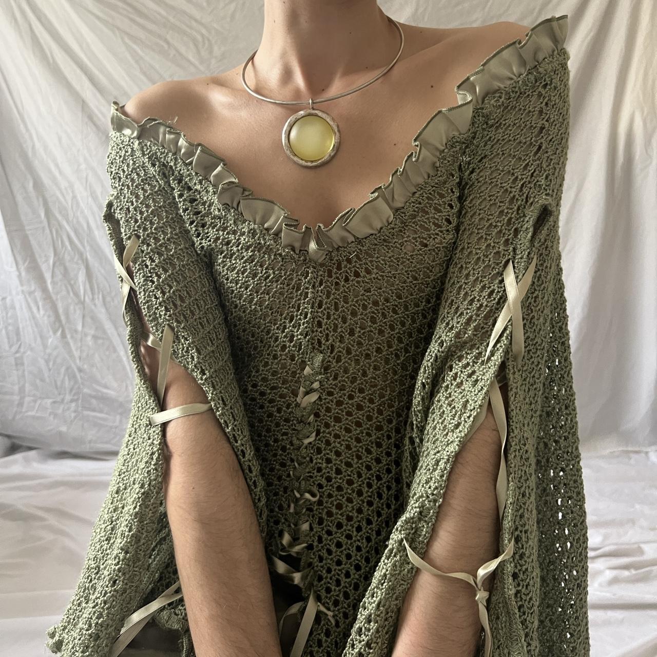 Late 90s early 00s knit top Lovely Zone Bleue... - Depop