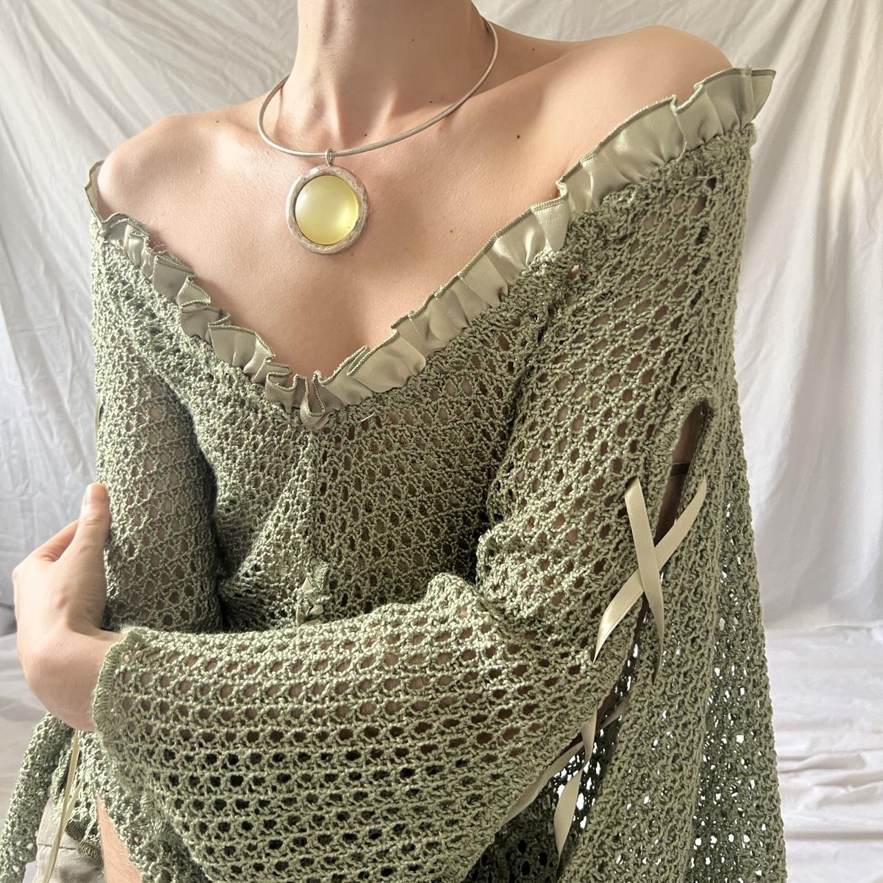 Late 90s early 00s knit top Lovely Zone Bleue... - Depop