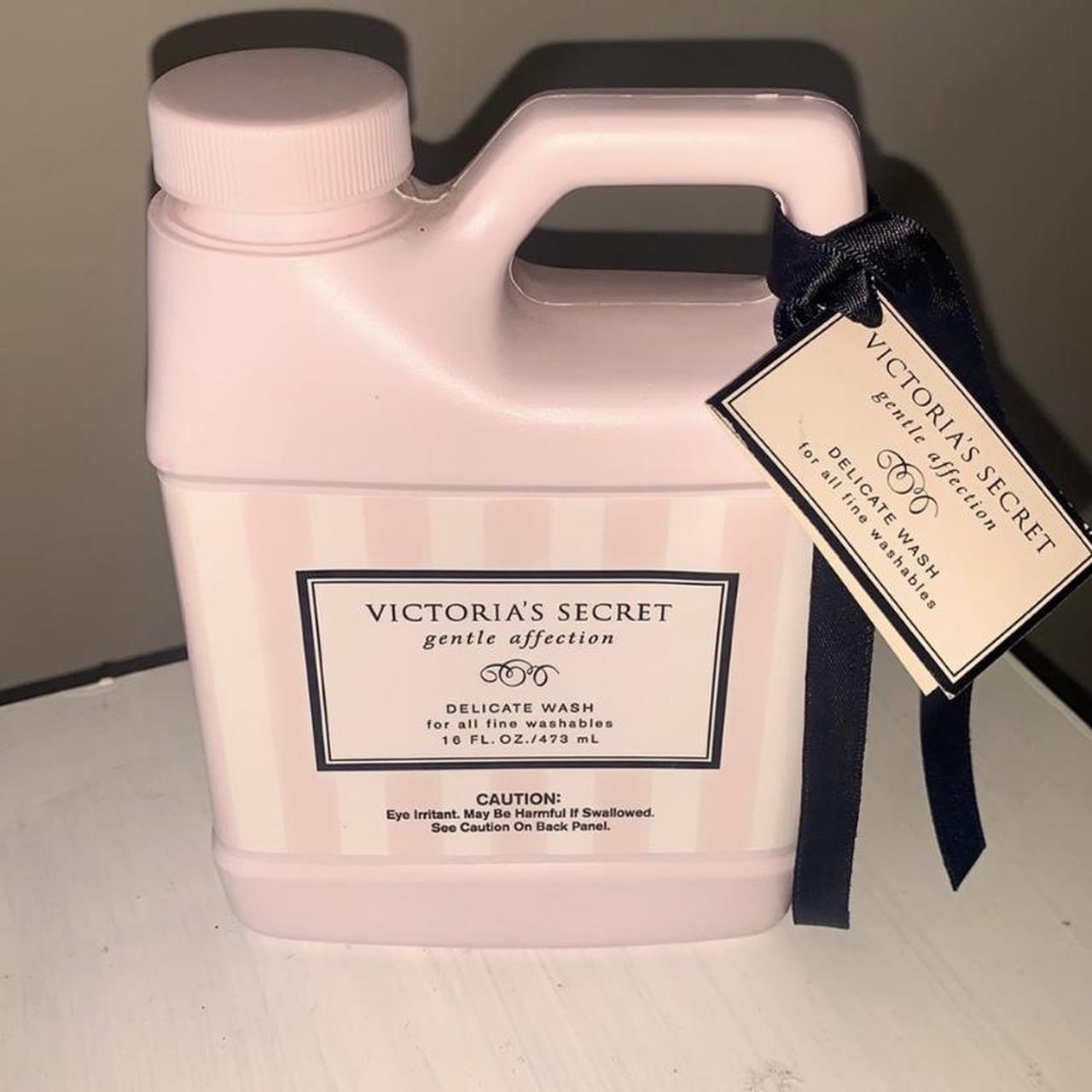 Victoria's Secret Women's Black and Pink Accessory | Depop