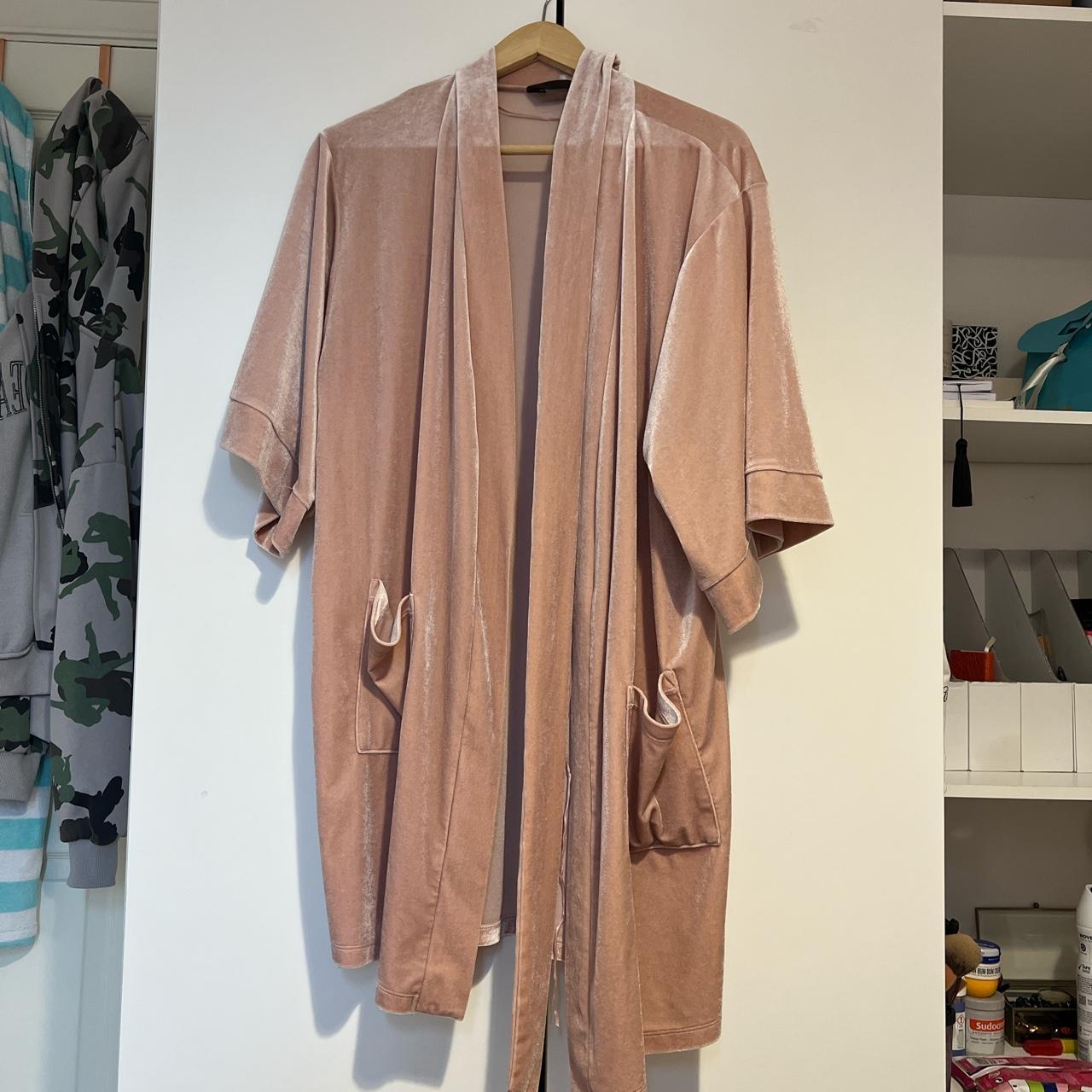 Victoria’s secret robe size S with the waist band - Depop