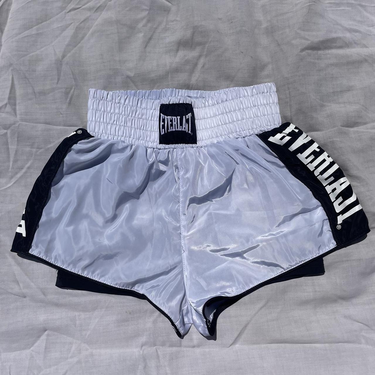 Everlast Boxing Shorts Built in spandex - Depop