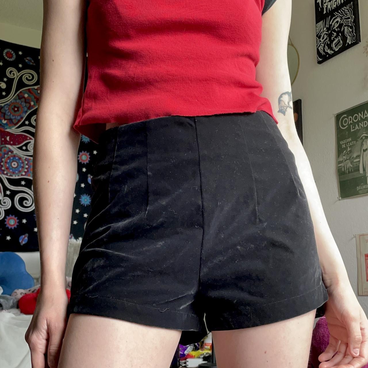 Nameless brand y2k velvet shorts 🖤🐆 ★perfect night... - Depop