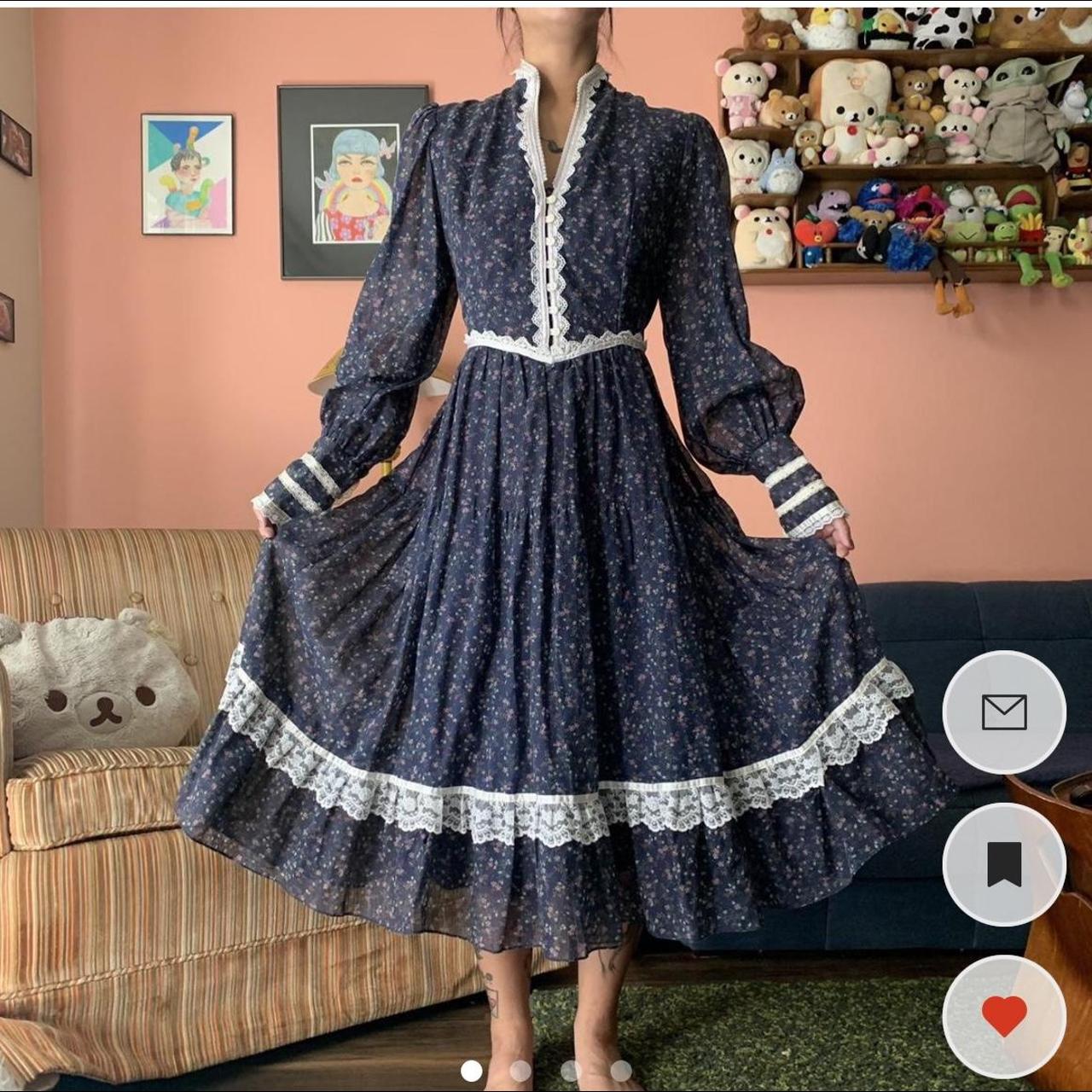 Gunne sax dress! Stunning midi length makes this so... - Depop