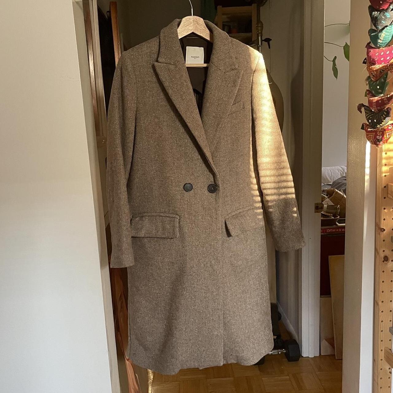 Mango Women’s Herringbone Peacoat Part of their... - Depop
