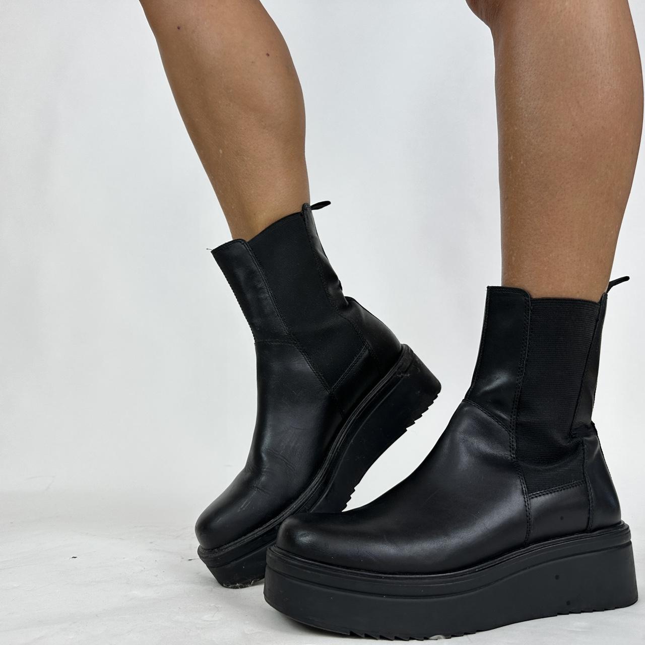 Vagabond platform Chelsea boots Meet Tara, the... - Depop