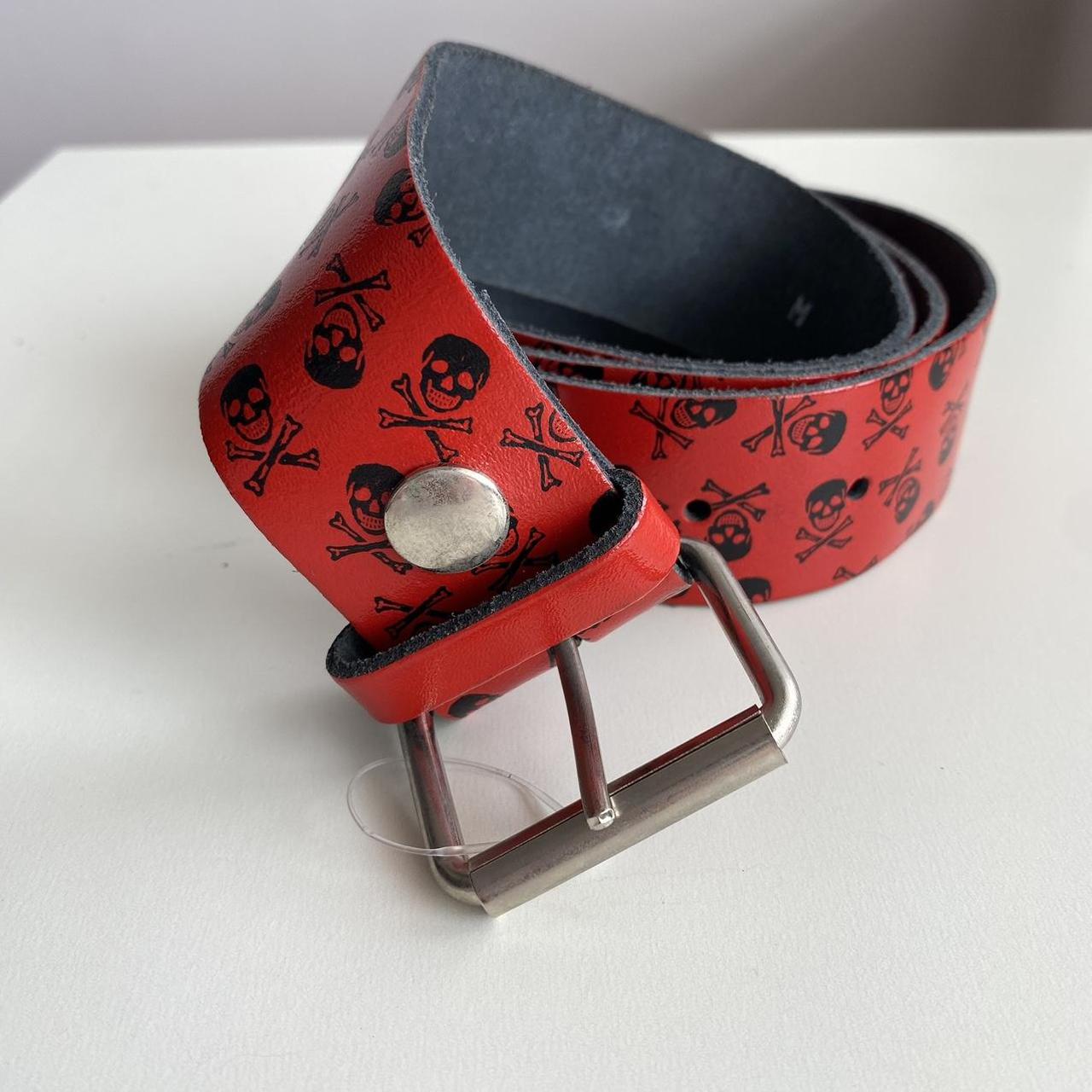 Res&Black skull n crossbones Emo Belt ! Insane... - Depop