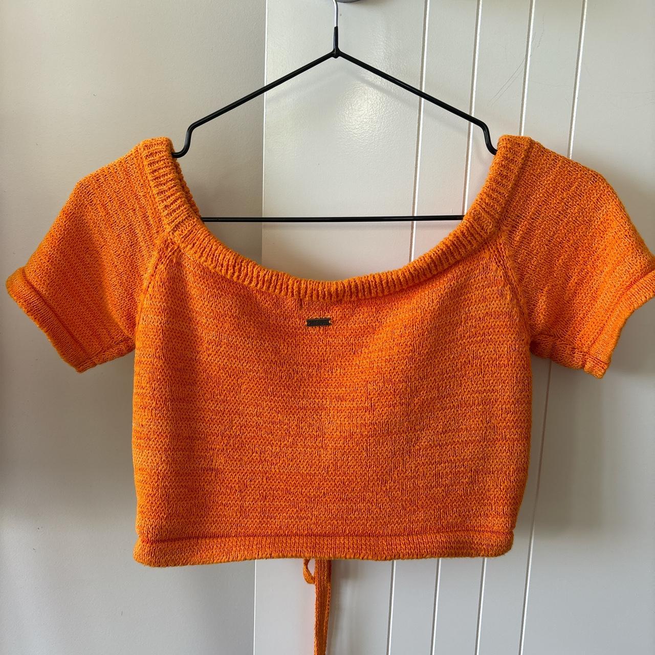 🧡 Ghanda knitted crop top 🧡 Stretchy and flattering... - Depop