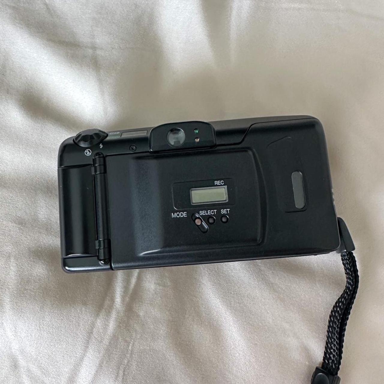 Canon Black and Grey Cameras-and-accessories | Depop