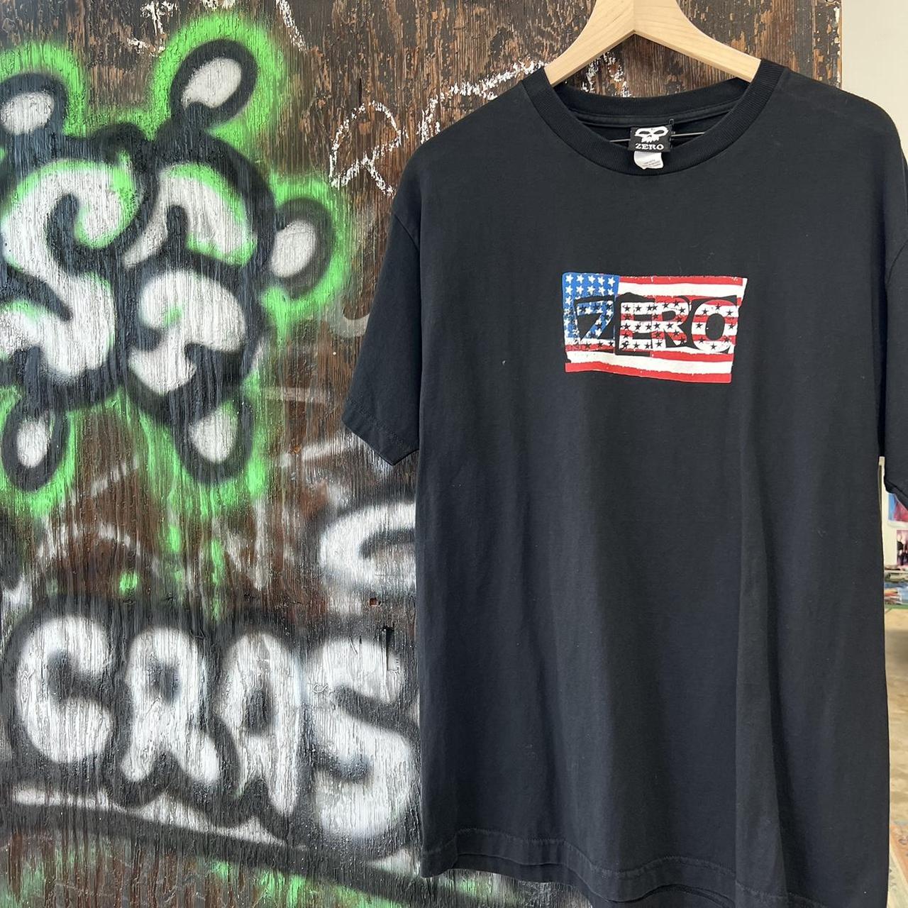 Vintage Zero Skateboards tshirt... - Depop