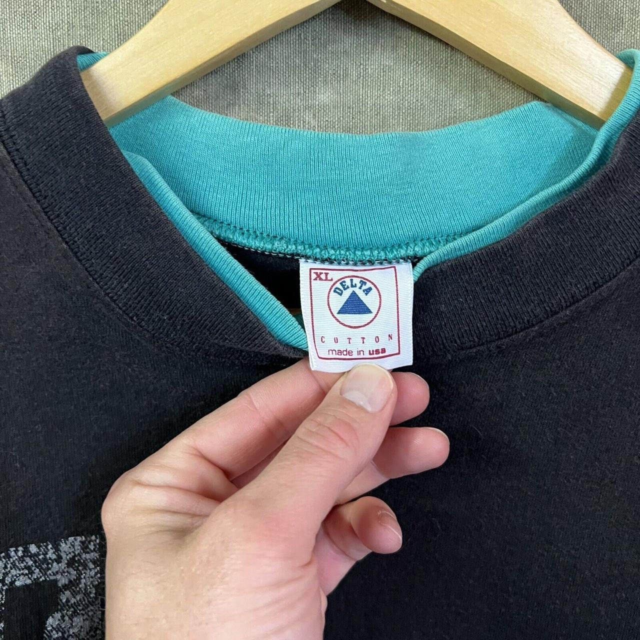 VTG 90s Delta Double Sleeve Kansas City Missouri... - Depop