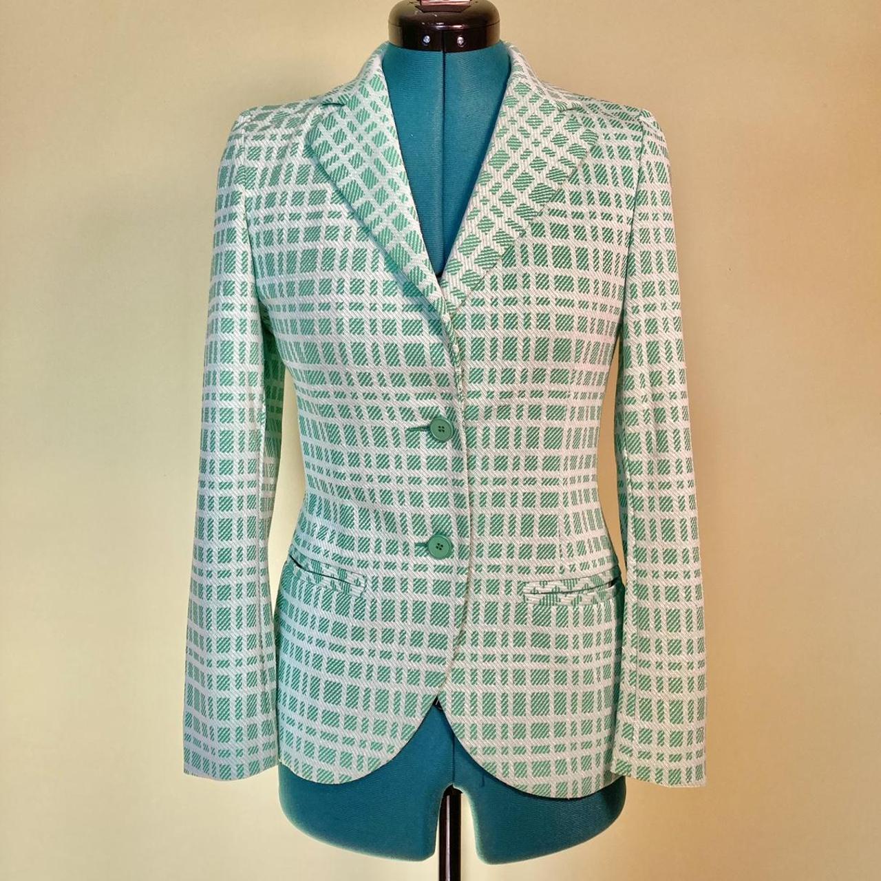 Apple Women's Green and White Tailored-jackets | Depop