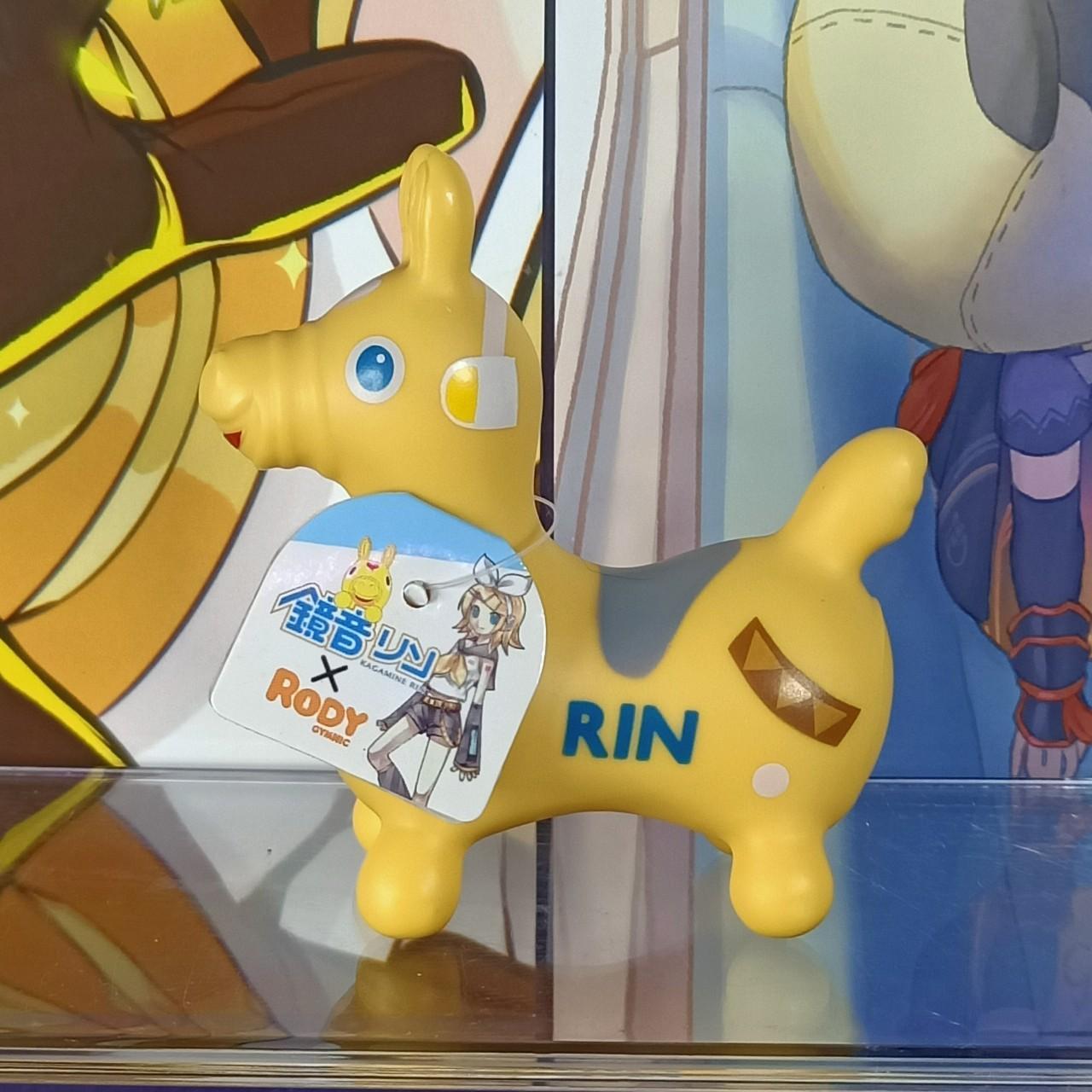 Rody Kagamine Rin mini figure Bought a set of them... - Depop