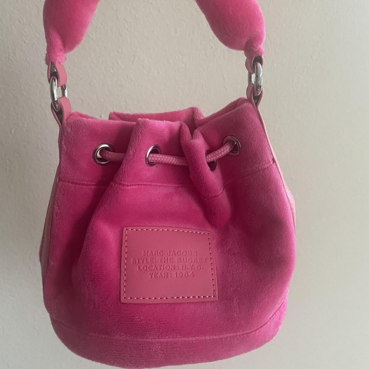 Bucket bag Cute pink handle bag free shipping!! - Depop