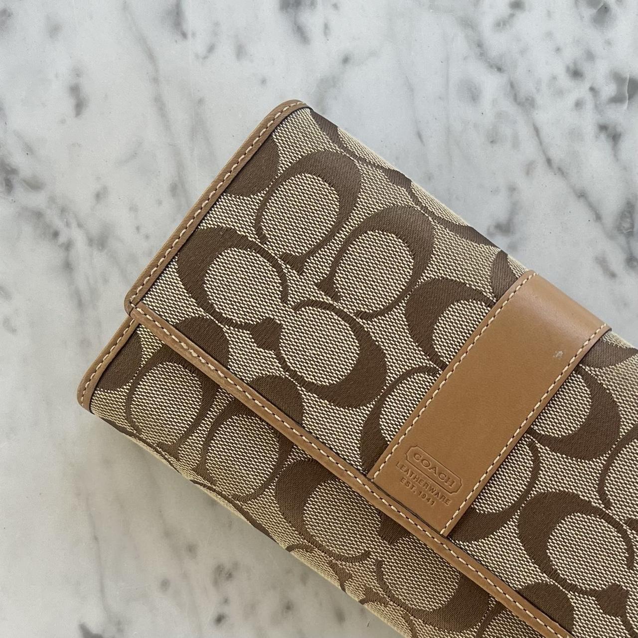 Coach Women's Tan and Brown Wallet-purses | Depop
