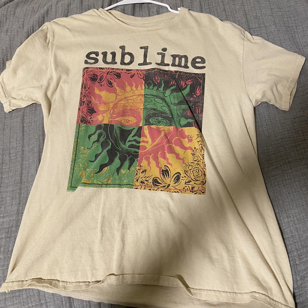 sublime graphic T shirt size medium - Depop