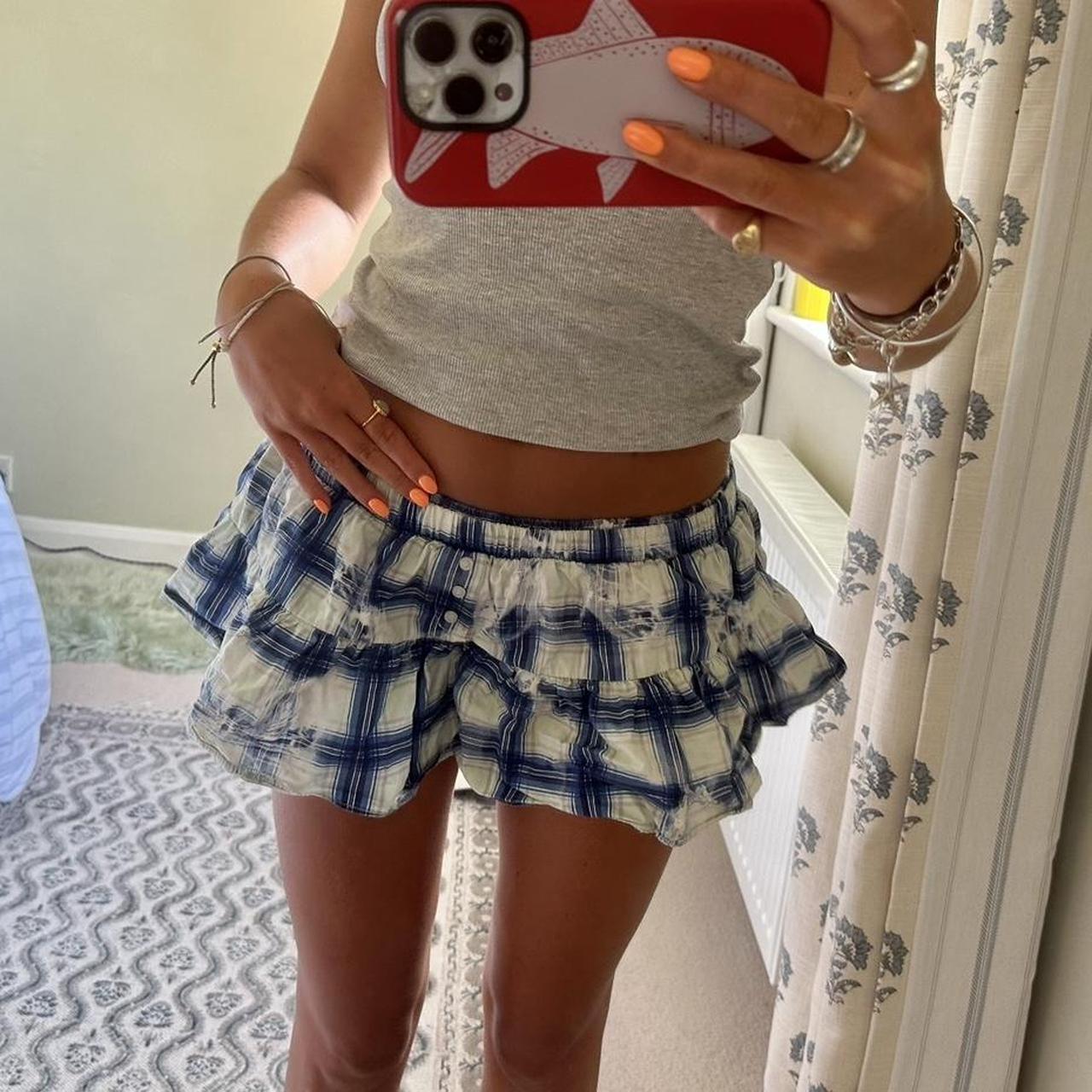 Low rise Gingham mini skort Looks like a mini... | Depop